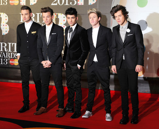 One Direction arrive at BRITs in sharp, matching black suits: pictures ...